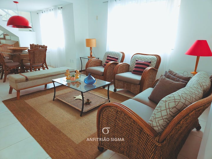 Sobrado C/ Piscina A 10min Da Praia Do Peró - 