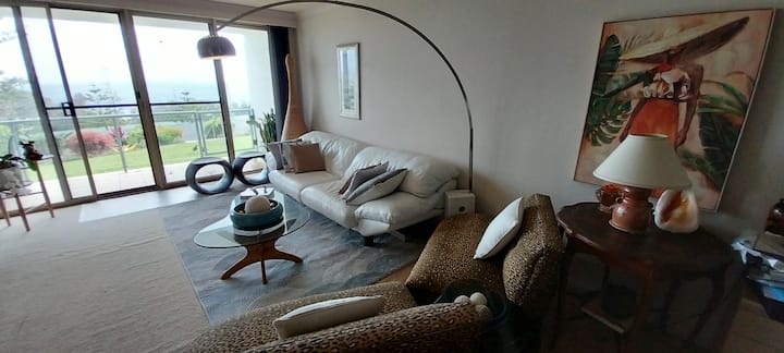 Uninterrupted Ocean Views - Guest Room And Ensuite - Port Macquarie