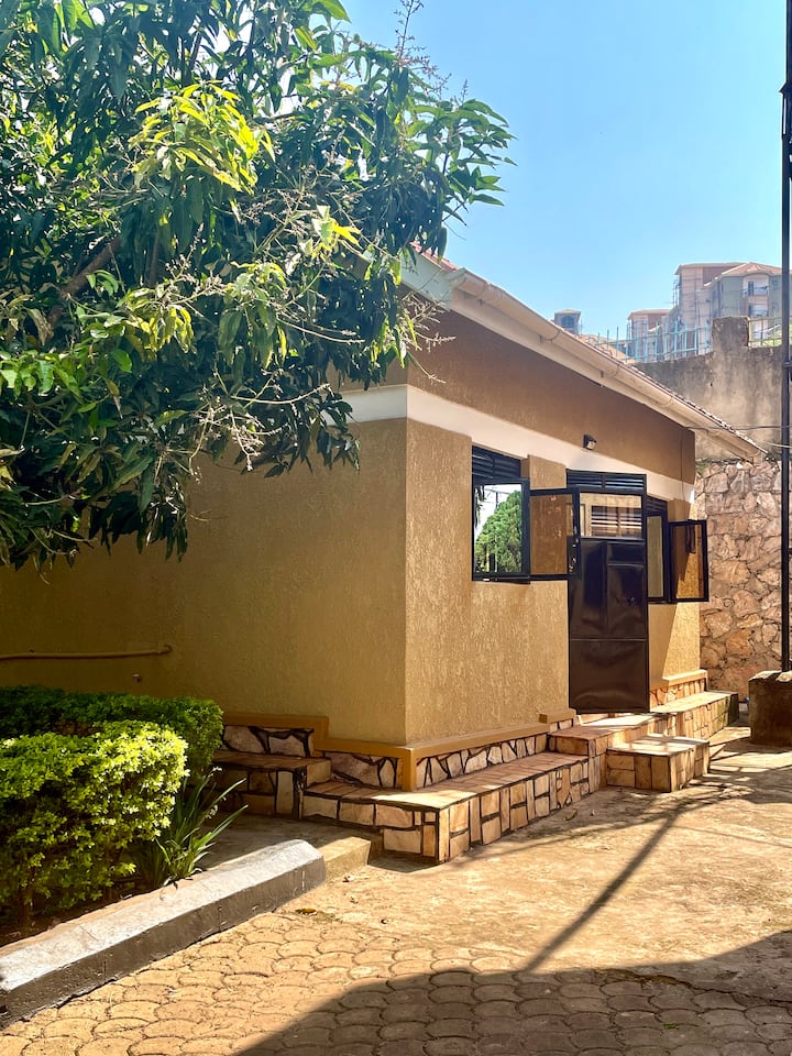 Cozy Nest, Wifi, Free Parking - Ouganda