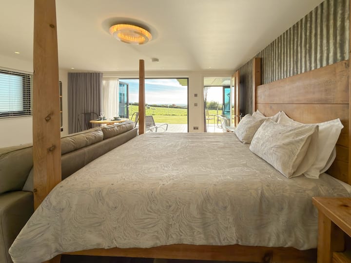 Sun Seeker - Cornish Sea View Luxury Apartment - Stratton