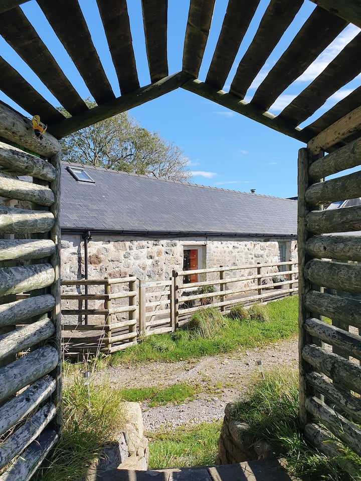 Perfectly Located For Explorations. - Pwllheli