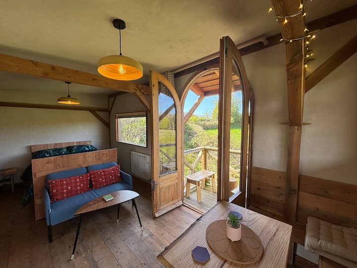 The Bird Hide, A Safari Style Cabin Nr. Aberaeron - Aberaeron