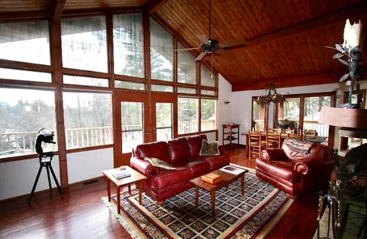 Cozy 3-bedroom Mtn. Retreat | Walk To Downtown - Blowing Rock, NC