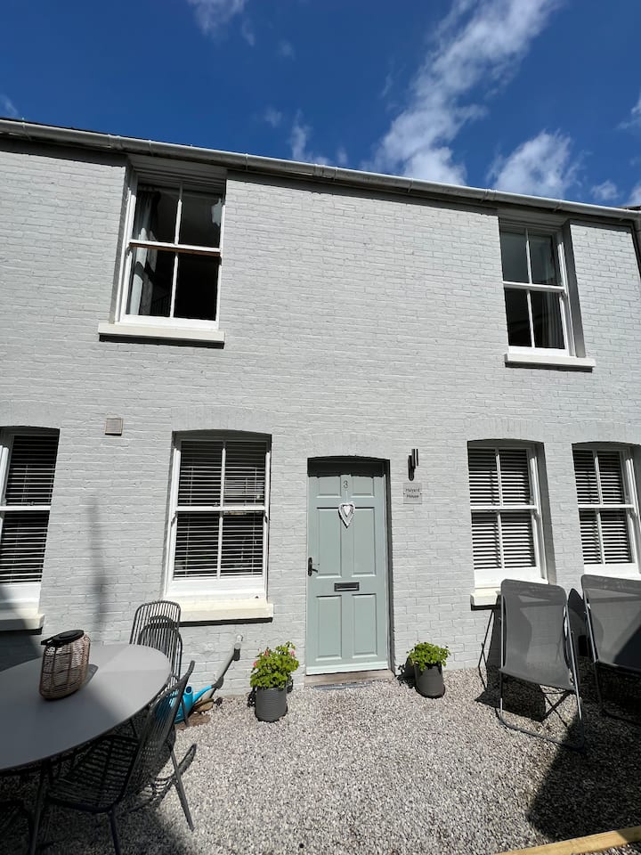 Central Cowes..gorgeous House - ワイト島
