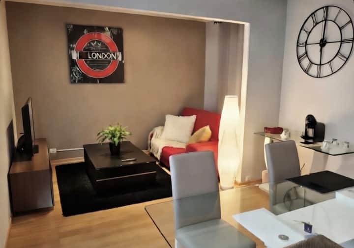 Appartement, Avec Parking à 10 Minutes Du Château - Carcassonne