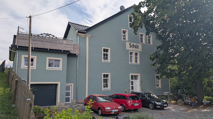 Stadtnahe Wohnung, Inkl. Fitnessclub Nutzung - Freiberg