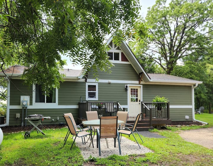 Beautiful Cabin/chalet On Lake Mary, Alexandria - Alexandria, MN