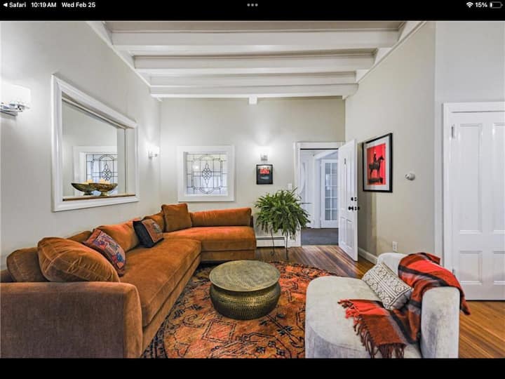 Luxury Historic Hill Gem - Newport, RI