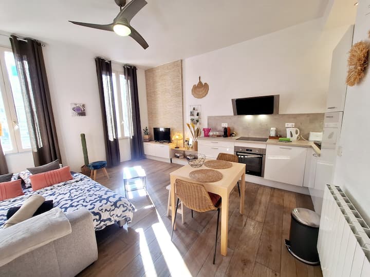 Studio Place Des Cardeurs - Aix-en-Provence