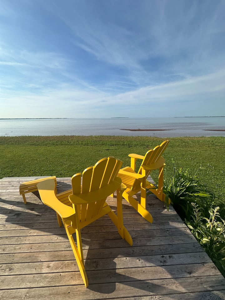 Seaside Cottage - Summerside