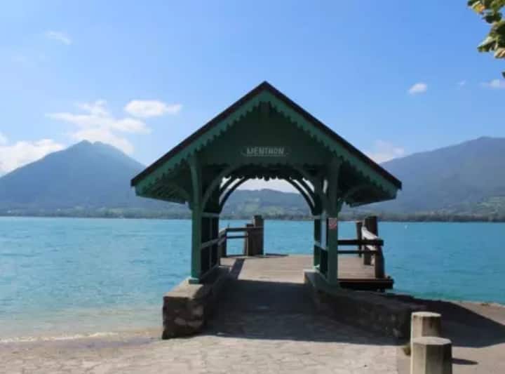 Chalet Vue Lac D'annecy à Menthon Garage, Parkings - Lake Annecy