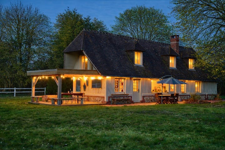 La Maison D’en Face • Gîte Familial • Normandie - Lisieux