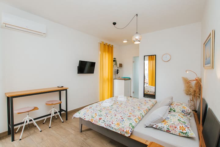 Explore Unesco Town Trogir With Narancin Apt_01 - Trogir