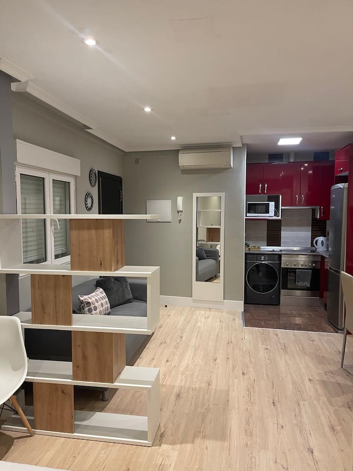 Tu Refugio En Chueca|estilo |10 Minutos De Sol - Madrid