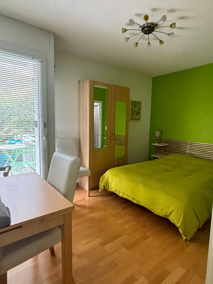 Jolie Chambre (à Coté Des Bains Thermaux) - Yverdon-les-Bains