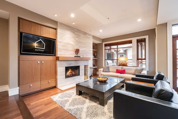 Private Hot Tub | Garage | Ac | Secure Mud Room - Whistler Blackcomb