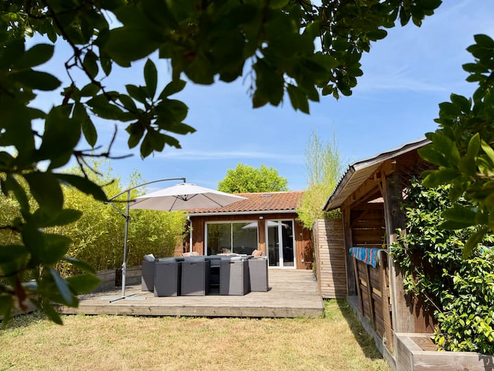 Maison Lumineuse, Jardin & Pergola Ombragée - Le Porge