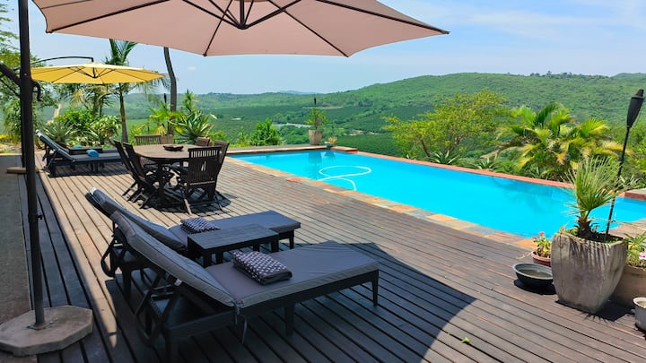 Hill Top Villa - Private Room In A Home - Hazyview