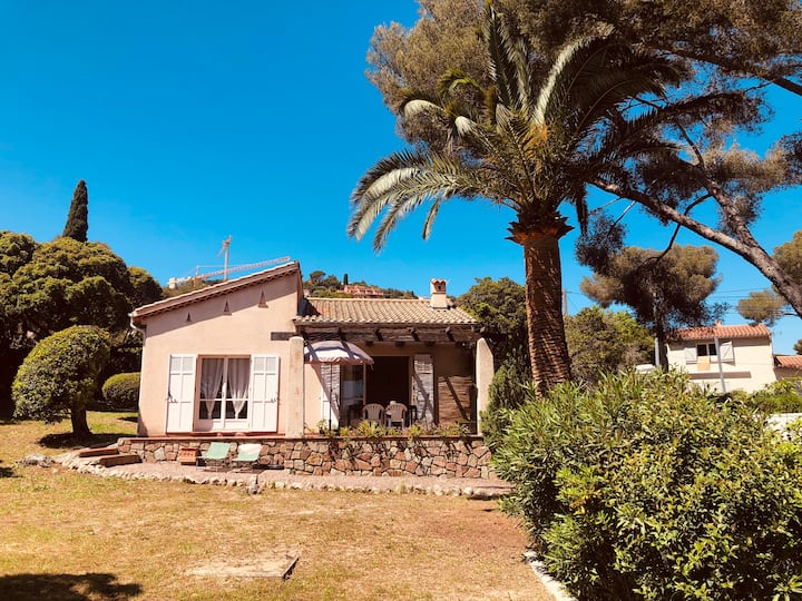 Jolie Villa Individuelle à 80m De La Plage - Roquebrune-sur-Argens