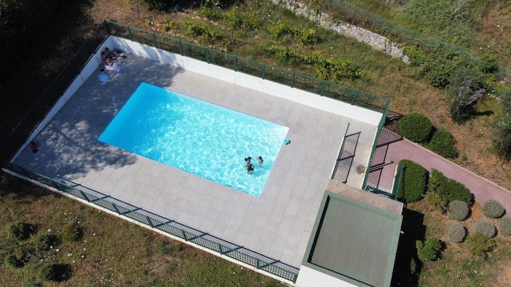 Grand 4p, Terrasses, Piscine, Calme, Garage - Biot