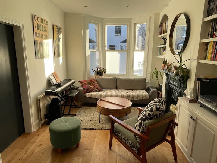 Homy 3-bedroom Family House In Fulham - London