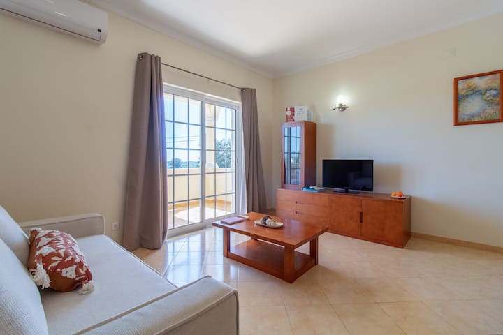 Casa Laranjal- Apartamento T1 Espaçoso E Tranquilo - Albufeira