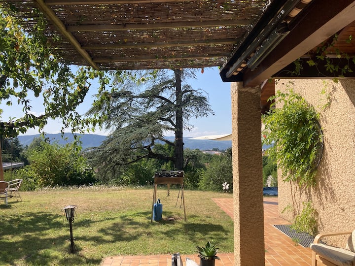 Maison Familiale Proche Du Centre Ville - Rhone-Alpes