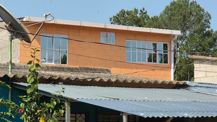 Mi Casa Es Tu Casa - Santa Ana