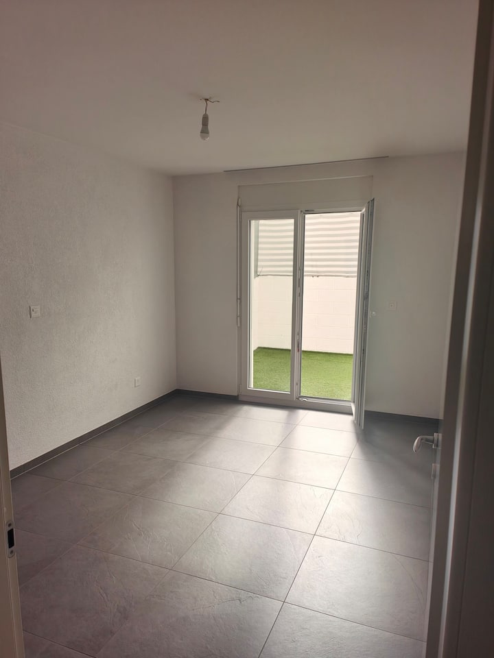 Une Chambre Pour Se Poser - Martigny