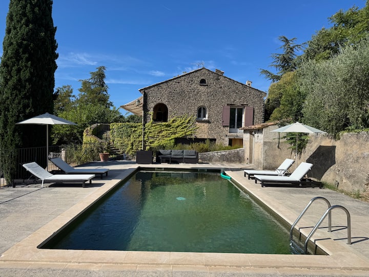 Belle Maison Avec Piscine, Lubéron/provence - Villars