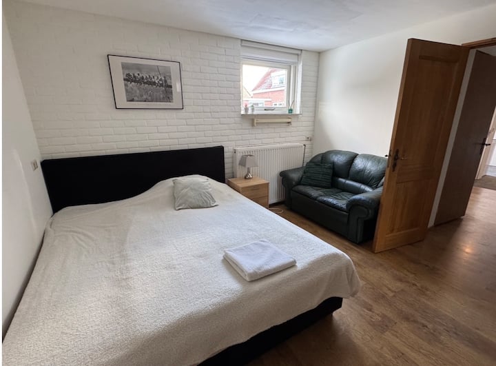 Charming Alcohol-free House In A Quiet Village - Roosendaal