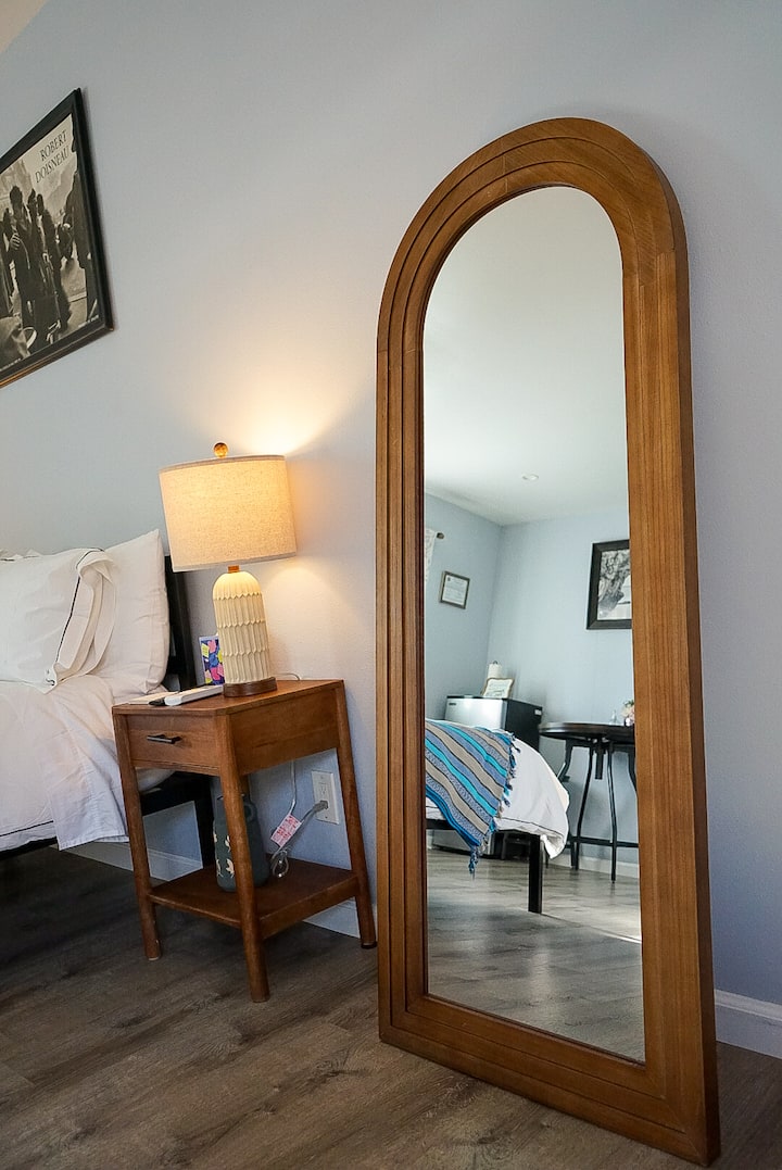 Private Studio Near Beach 1 - Goleta, CA