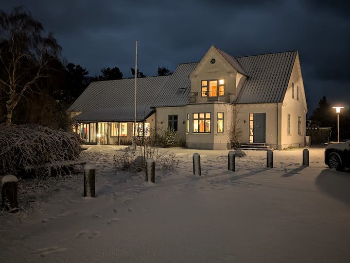 Marielyst Beach With Swimming Pool And 20 Beds - Danmark