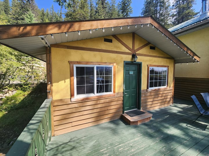 Alpenrose , Nordic Hottub,  Deck, Mountains View - 