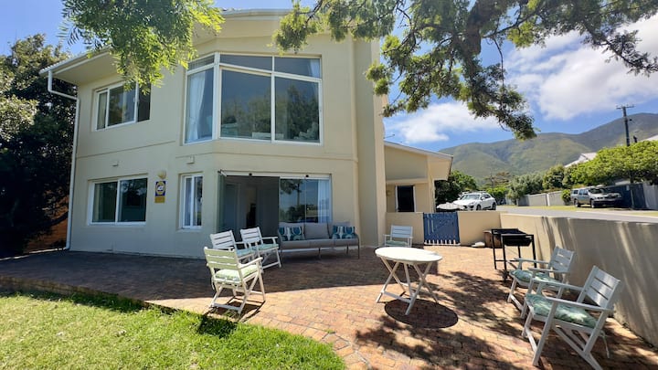 Ideal For Families - Lovely Views-newly Renovated - Onrus