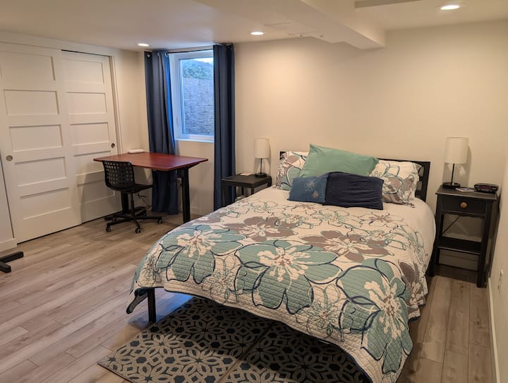 Newly Updated Basement Guest Suite Near Greenlake - 西雅圖, WA
