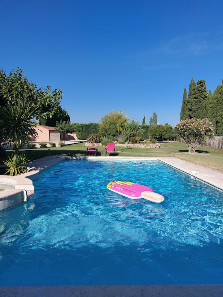 Appartement De Charme En Provence, Mas Le Cavalier - Avignon