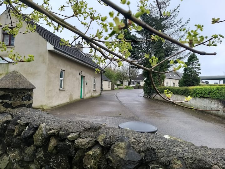 Marshall's Cottage - Castlerock