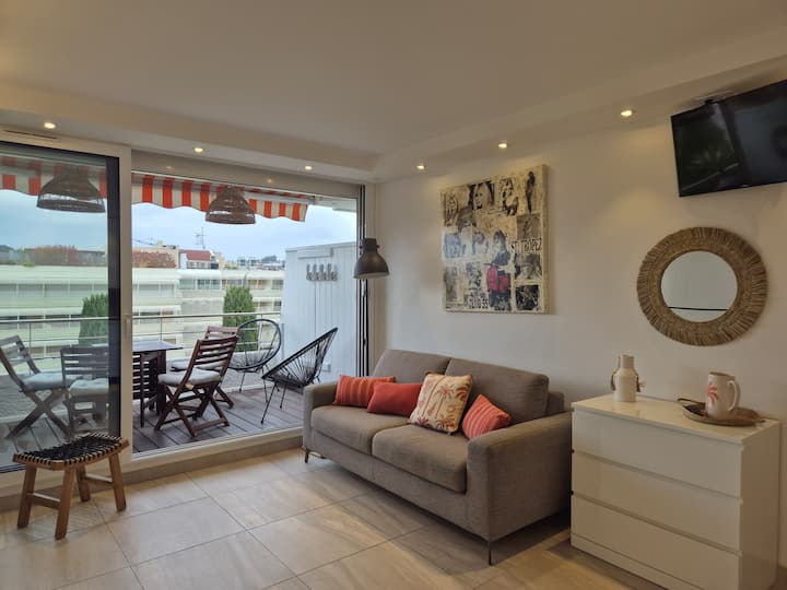 Studio Coeur De St Tropez Dans Résidence Piscine. - Saint-Tropez