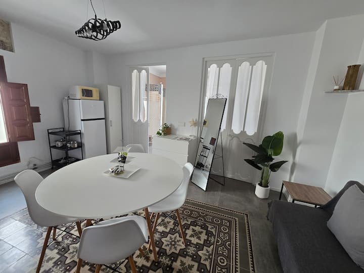 Apartamento De 43 M2 Con Vistas Al Mar. - Altea