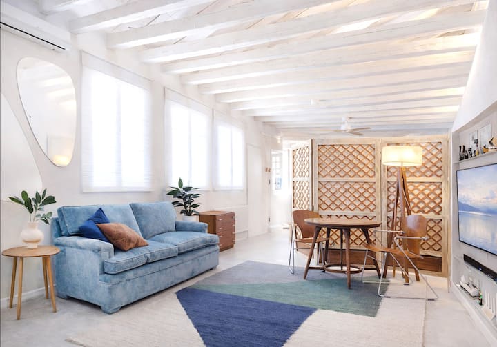 Great Studio! Best Reviews! - Madrid