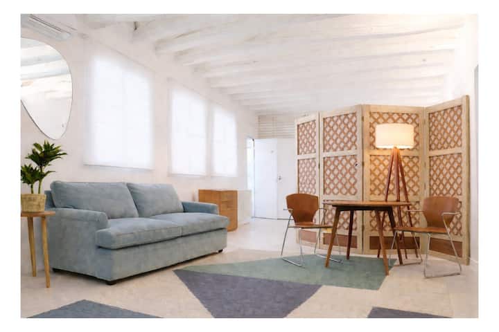 Great Studio! Best Reviews! - Madrid