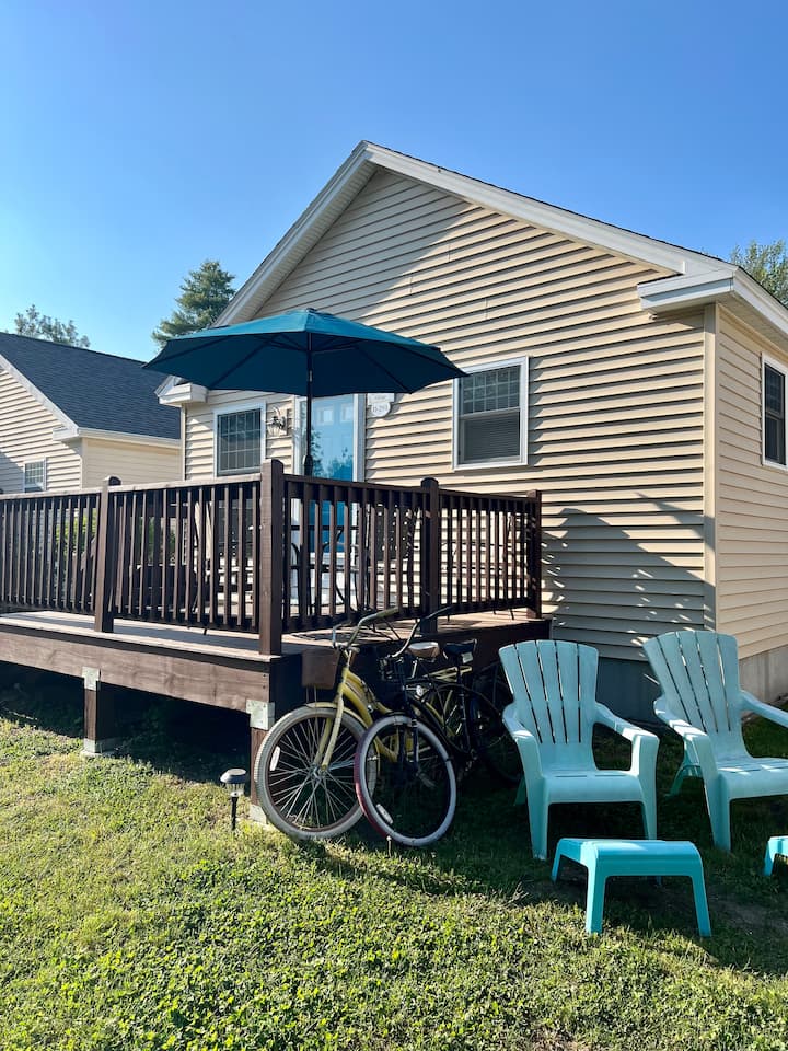 *Beach Dreams 291 : 1 Mile To Moody Beach* - Wells, ME