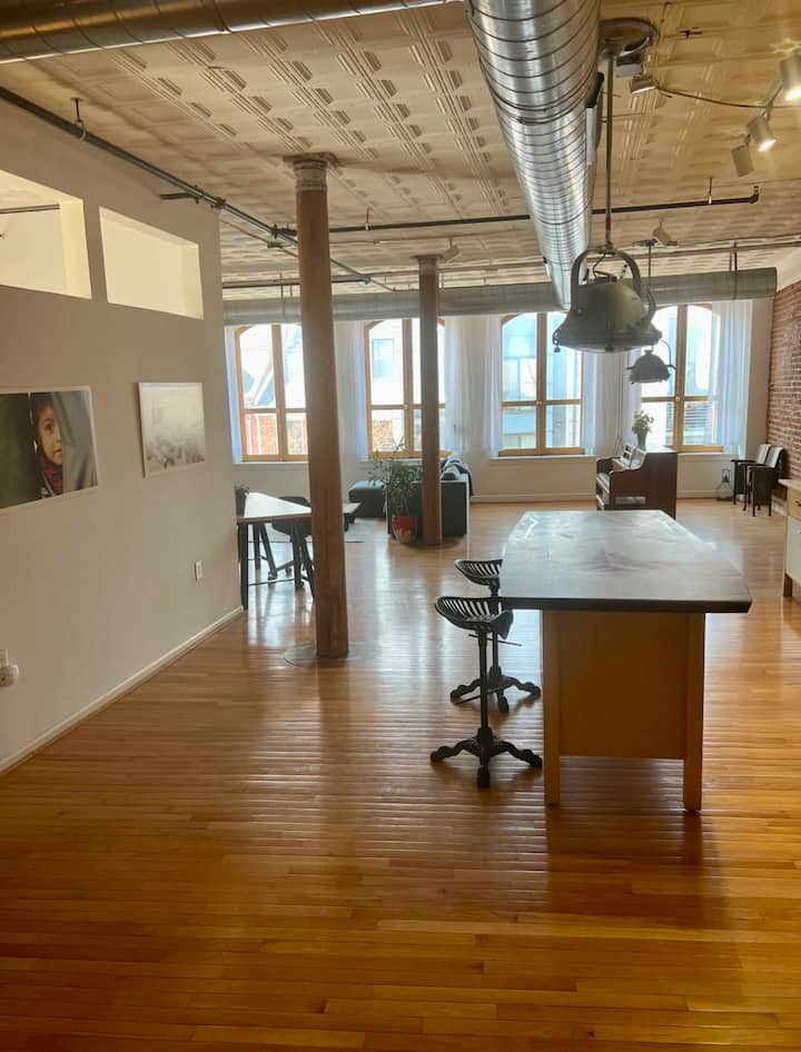 One Of The Kind, Very Unique 1bedroom Loft - Philadelphia, PA