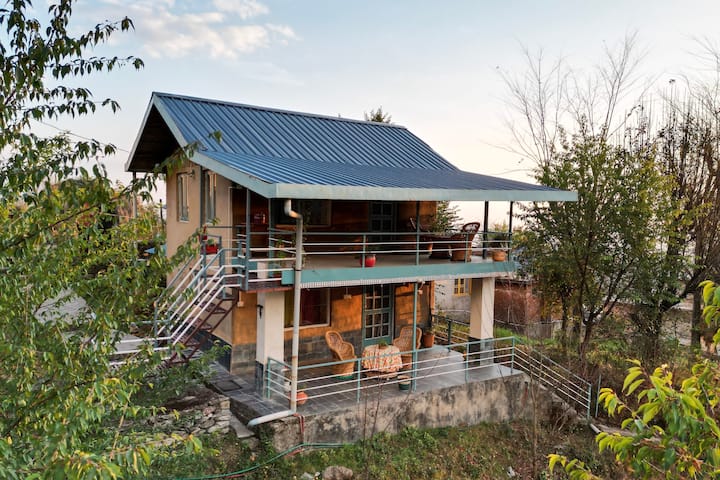 Harmony Of Birds Cottage@ira's Hideaway - Palampur