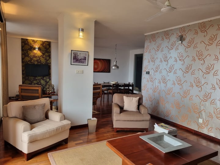 2 Br Lxury Apart. Sea Views. Gym. Rooftop Garden - Colombo