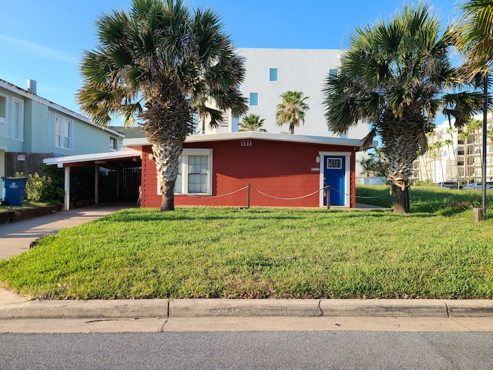Retro Bungalow With Large Fenced Yard - South Padre Island, TX
