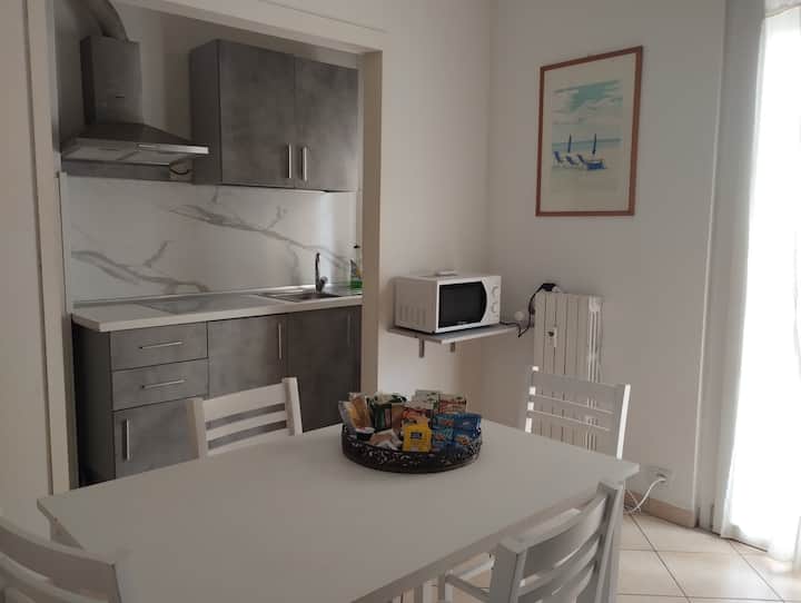 Trilocale Al Confine Di Loano - Loano