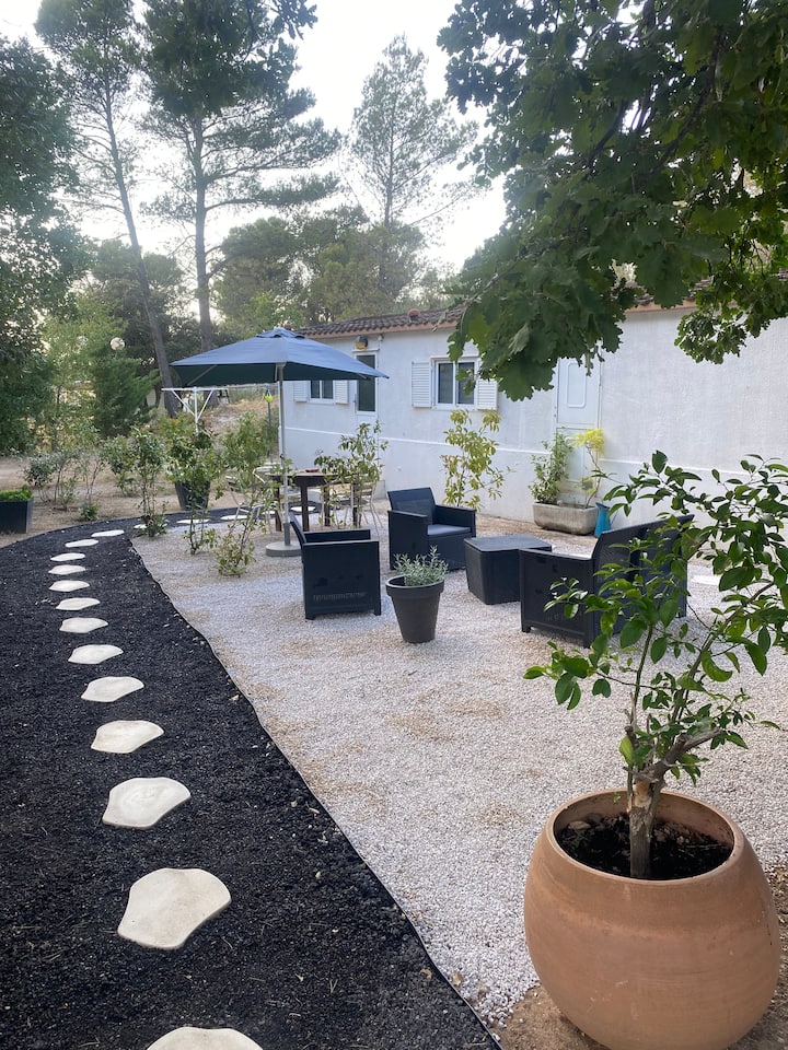 Logement Proche Aix En Provence - La Fare-les-Oliviers