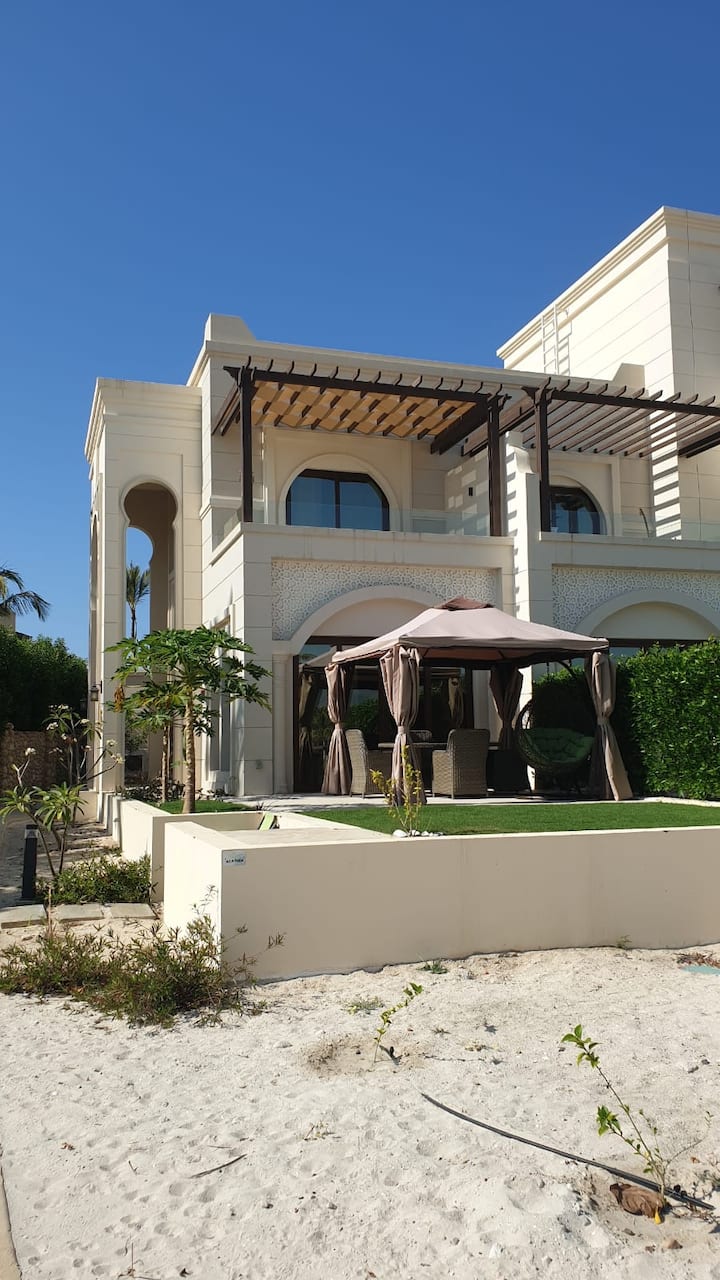 Seaside Comfort Apartment In Secured Resort - Salalah